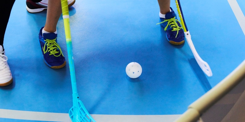 Sneak Peek: Floor Hockey Lesson Plan | PHE Canada