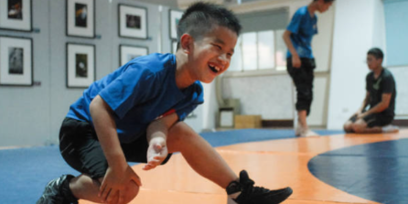 Olympic Wrestling: A Barrier-Free Path to Better Youth Fitness | PHE Canada